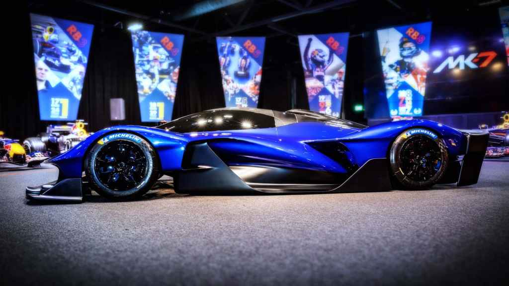 Adrian Newey's Red Bull RB17 Hypercar Revealed With 1,200-HP Hybrid V10