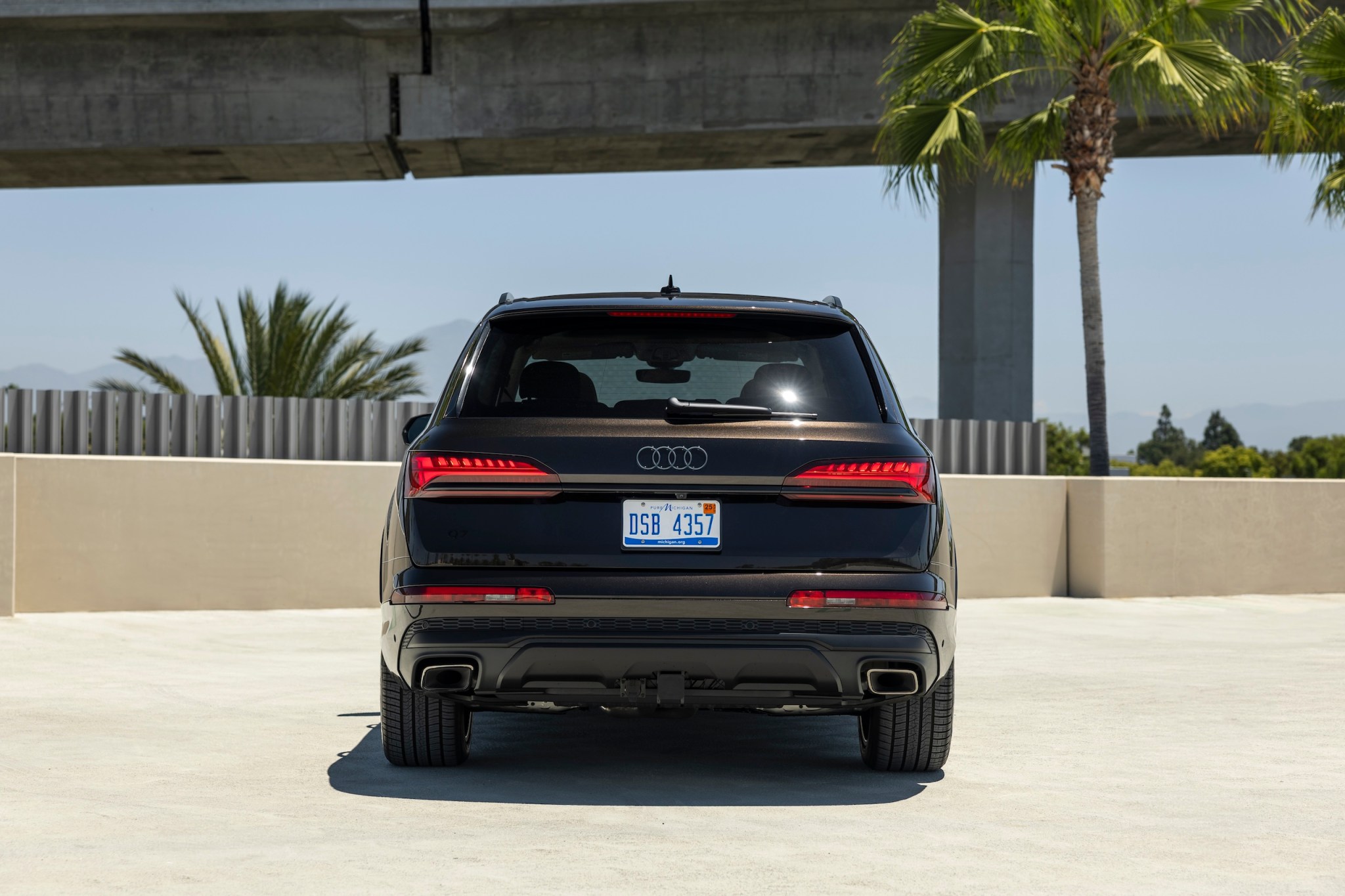 2025 Audi Q7 First Drive Review: Five-Star, Four-Ring Minivan