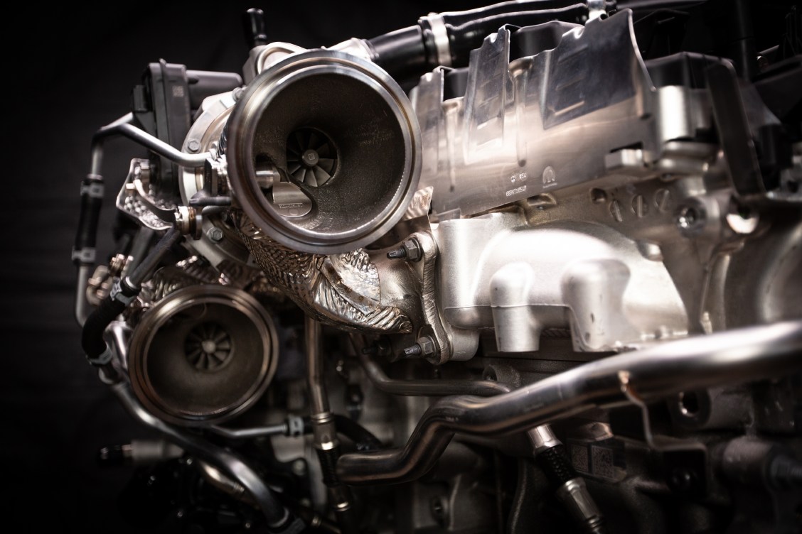 What Car Would You Put Dodge’s New Hurricrate Engine Into?