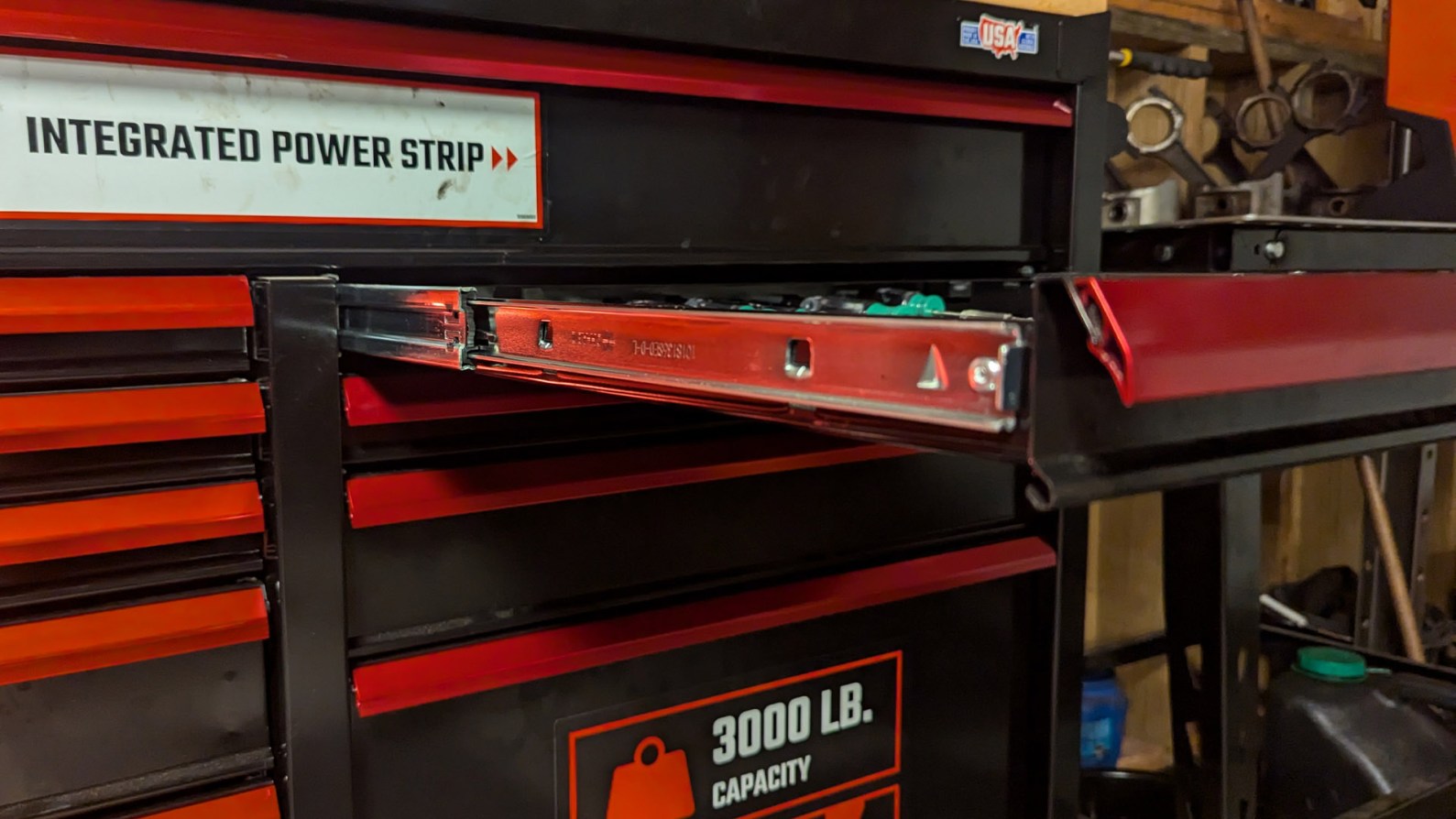 Craftsman V-Series Mobile Workstation Hands-On Review