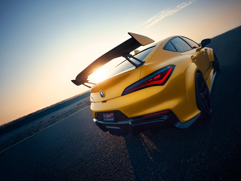 Track-Focused Acura Integra Type S HRC Concept Shows That Honda Loves Us
