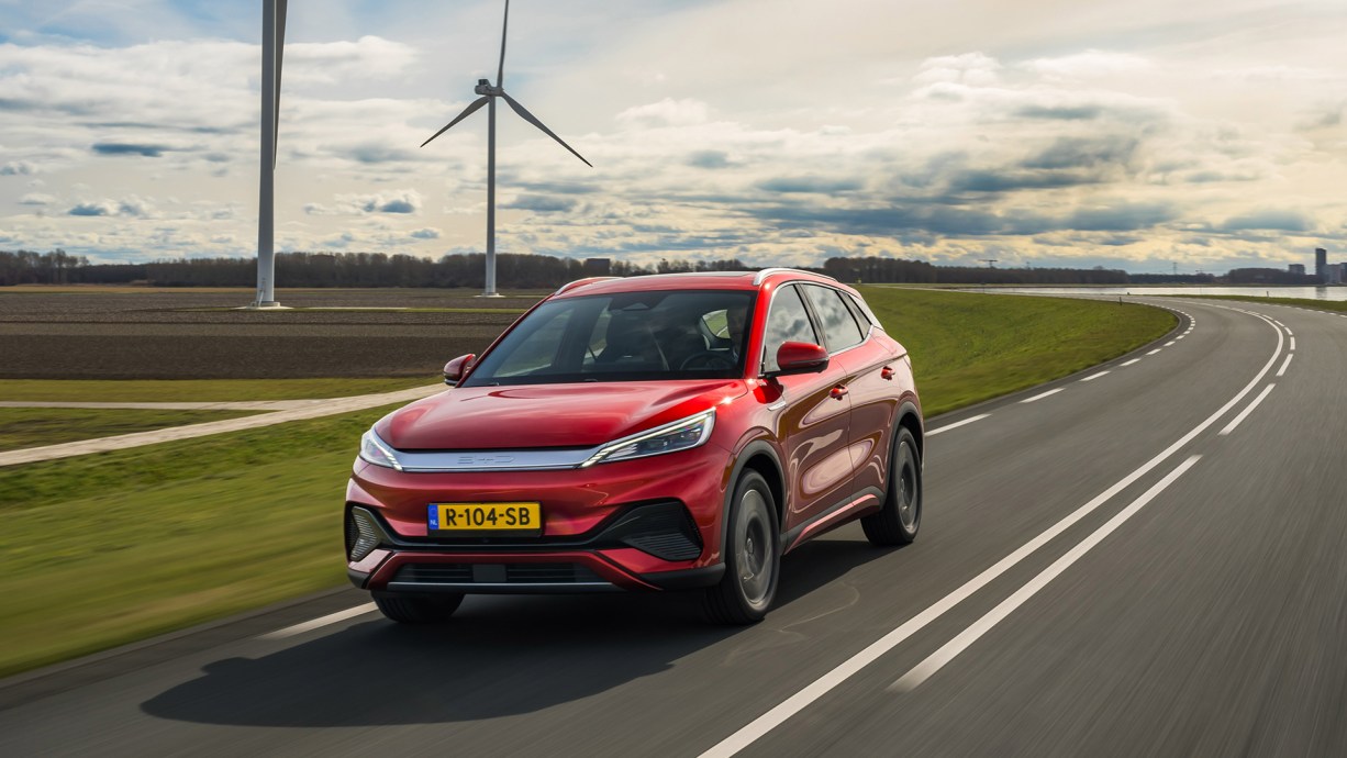 This Electric Tuk Tuk RV Is the Social-Distancing Ride of Our Dreams