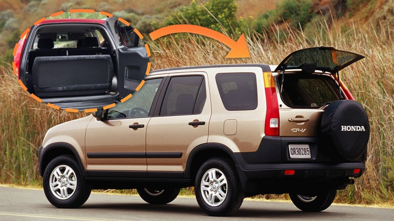 Mid-Engine RWD 1989 Honda CRX Build Is What Dreams Are Made Of