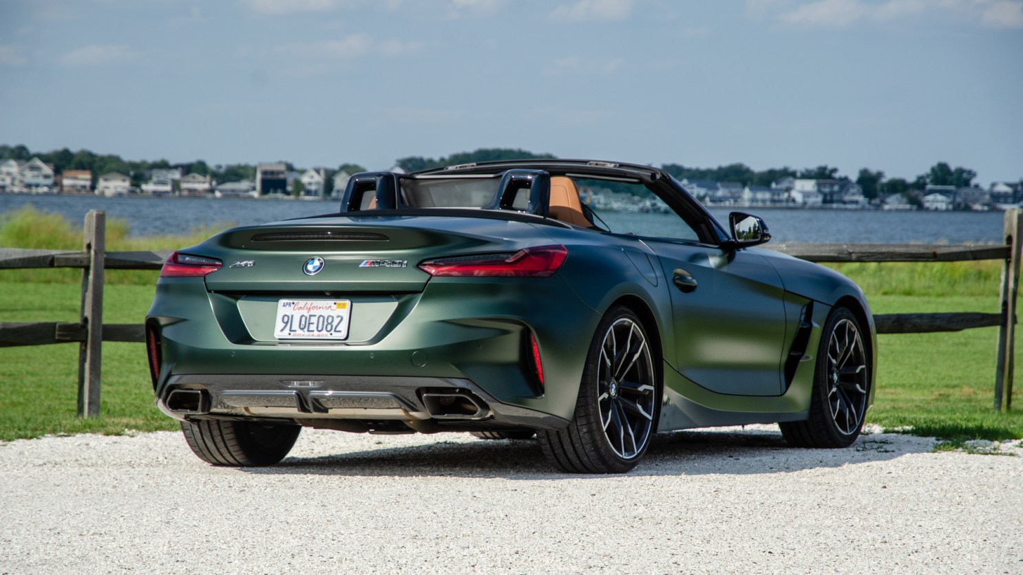 BMW Z4 vs Toyota Supra: Which Manual Sports Car Twin Is Best?