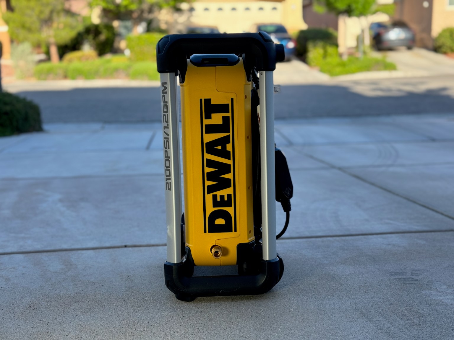 DeWalt 2100psi Electric Pressure Washer Review: RTFM