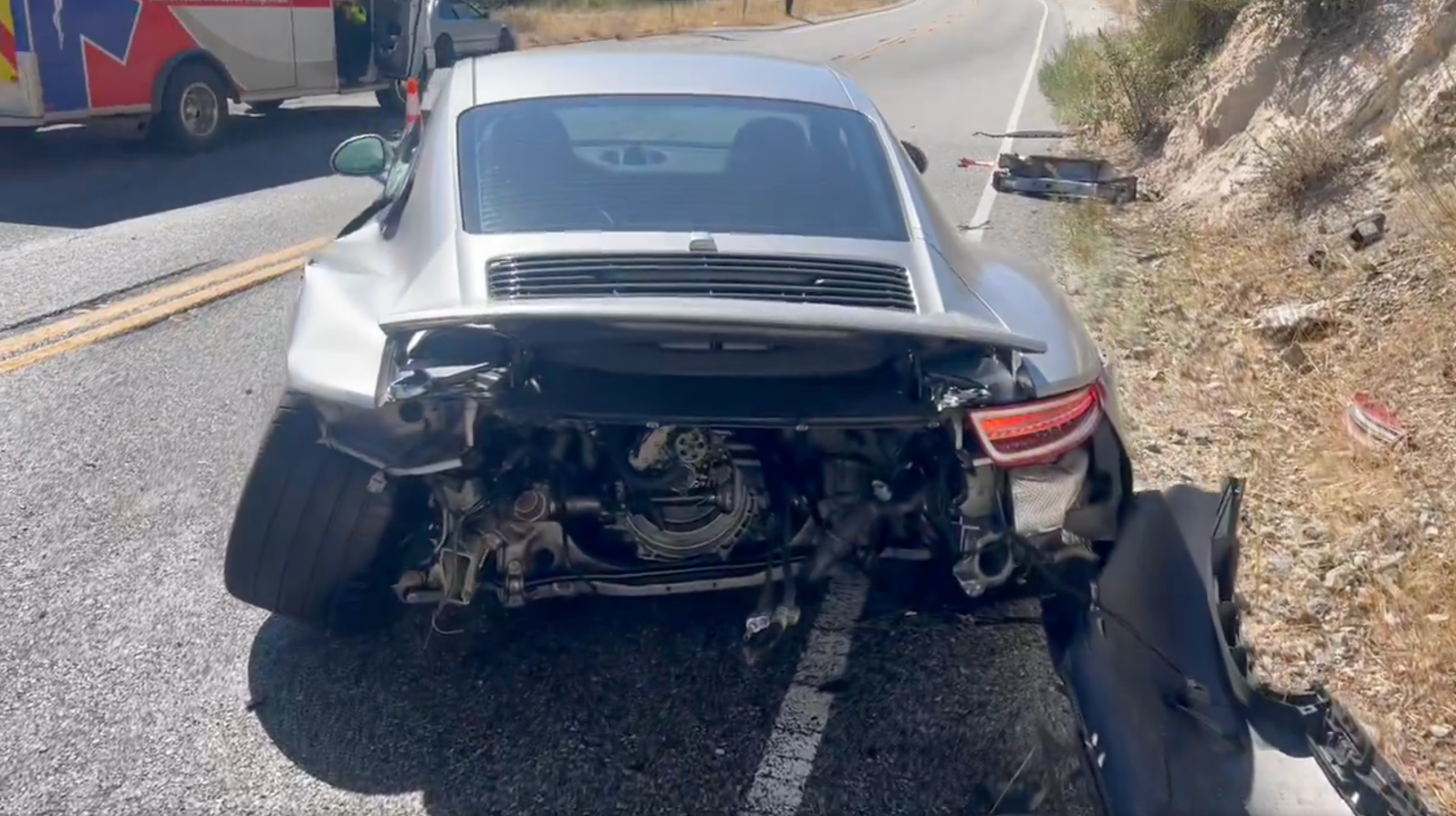 Big Crash Between Two Porsche 911s on Angeles Crest Ripped Engine from Car