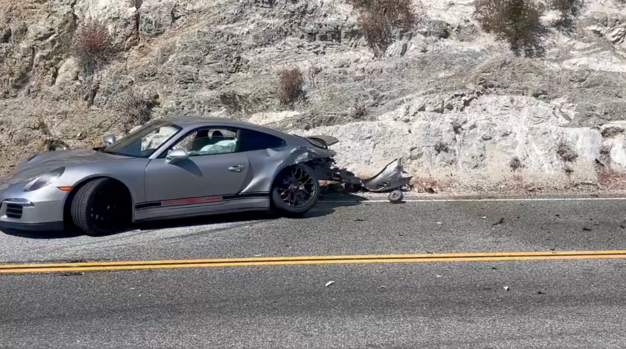 Big Crash Between Two Porsche 911s on Angeles Crest Ripped Engine from Car