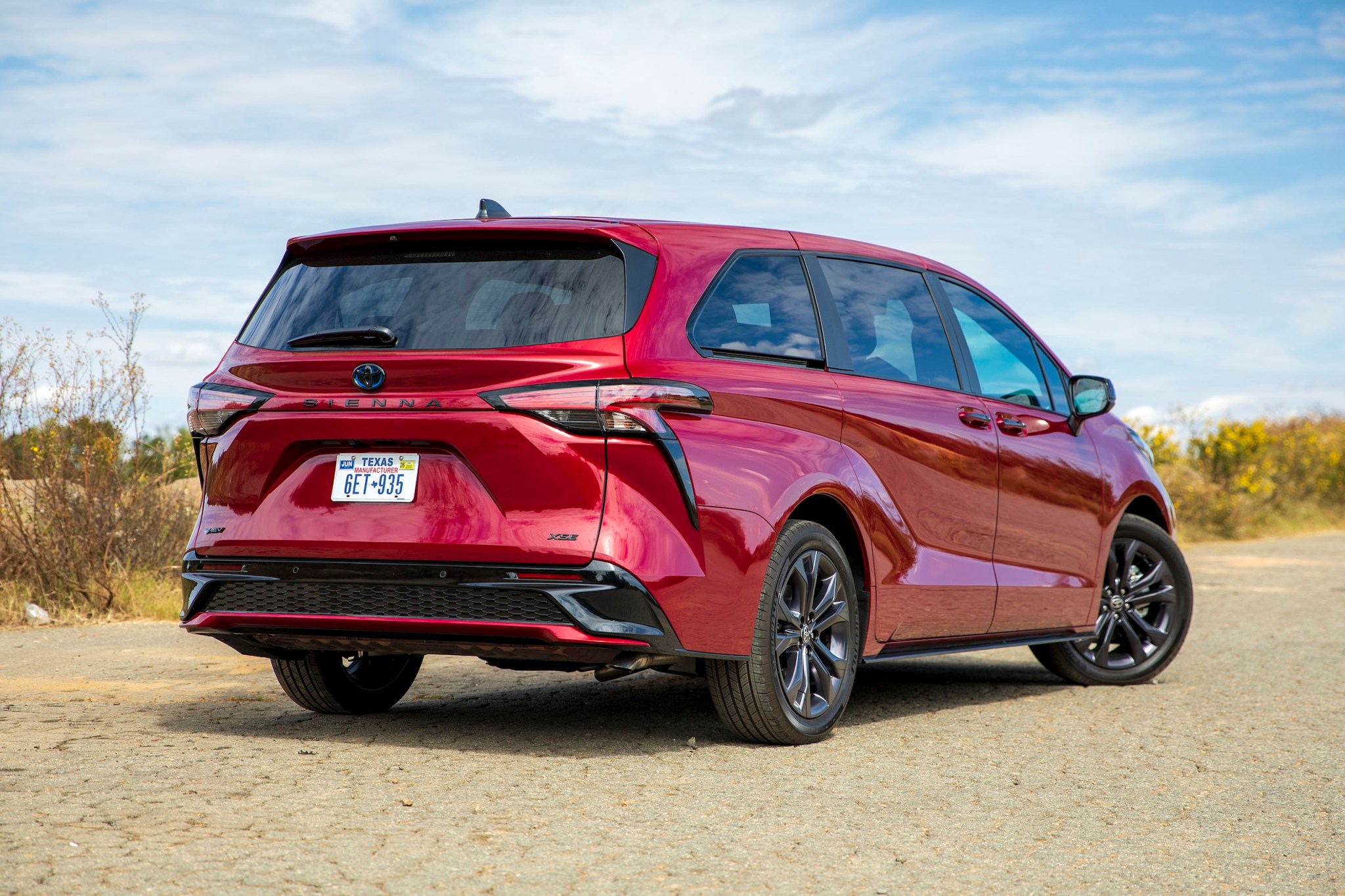 2025 Toyota Sienna Quick Review: The Last Honest Minivan