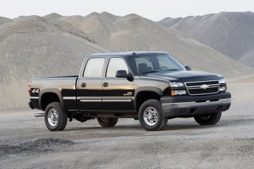 GM Full-Size Trucks Are Having Their Best Sales Year Since the Great ...
