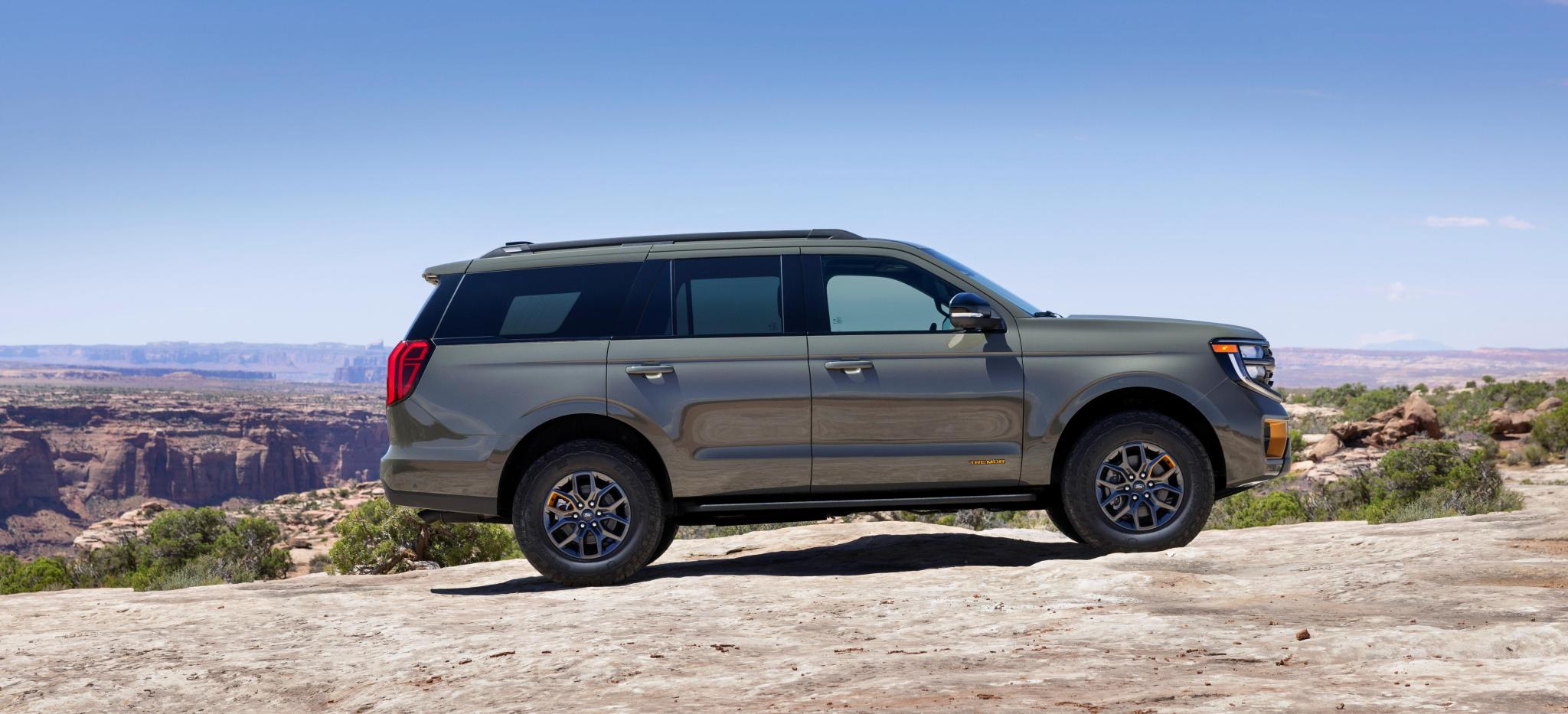 2025 Ford Expedition Tremor Gets the Full-Size Off-Road Formula Right