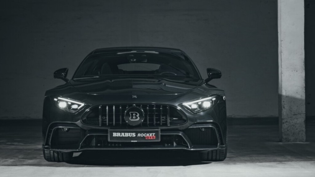 The Brabus Rocket GTS Is a 986-HP Clownshoe Made From a Mercedes SL
