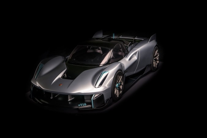 These Porsche Hypercars Would've Battled the Ferrari F80 and McLaren W1 ...