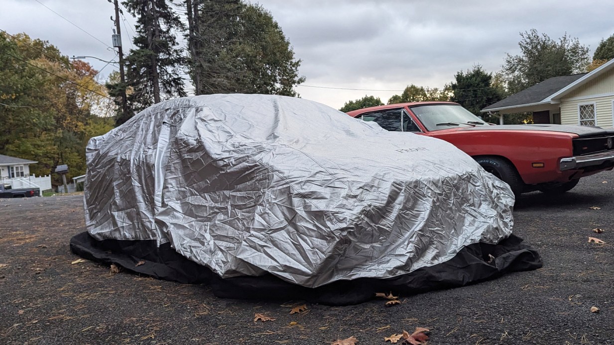 CoverSeal Heavy-Duty Weighted Car Cover Hands-On Reivew