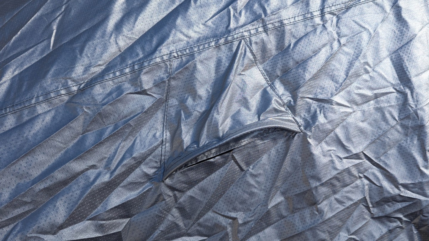 CoverSeal Heavy-Duty Weighted Car Cover Hands-On Reivew