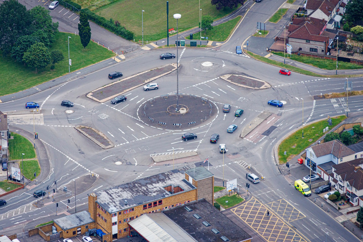 This Insane 6-in-1 Roundabout Would Cause So Many Crashes in America