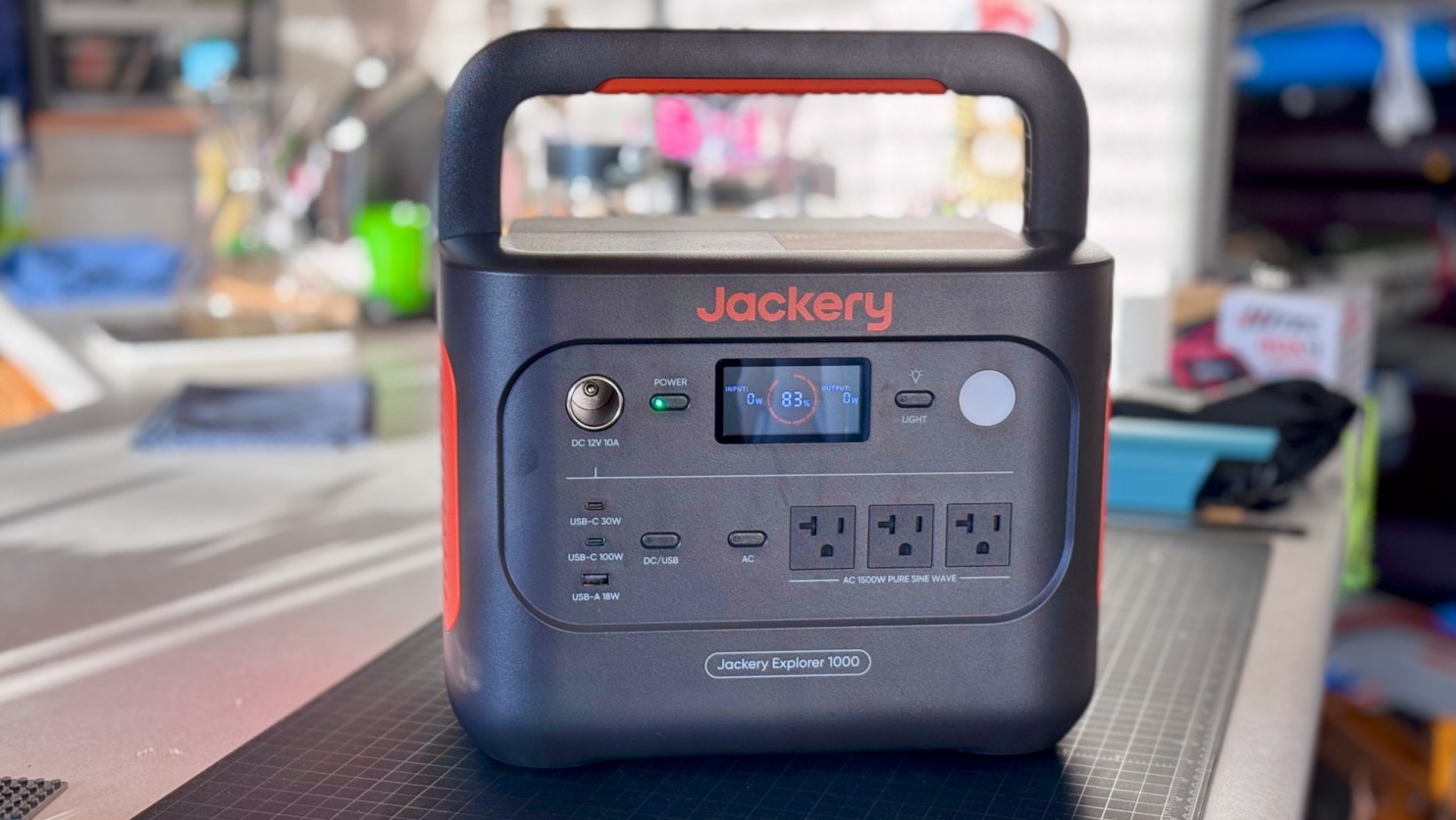 Jackery Explorer 1000 v2 Solar Generator Hands-On Review