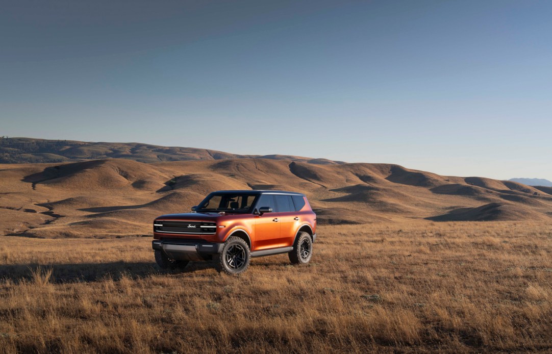 Scout Traveler and Terra EV Trucks Revealed: Solid Axle, Bench Seat ...