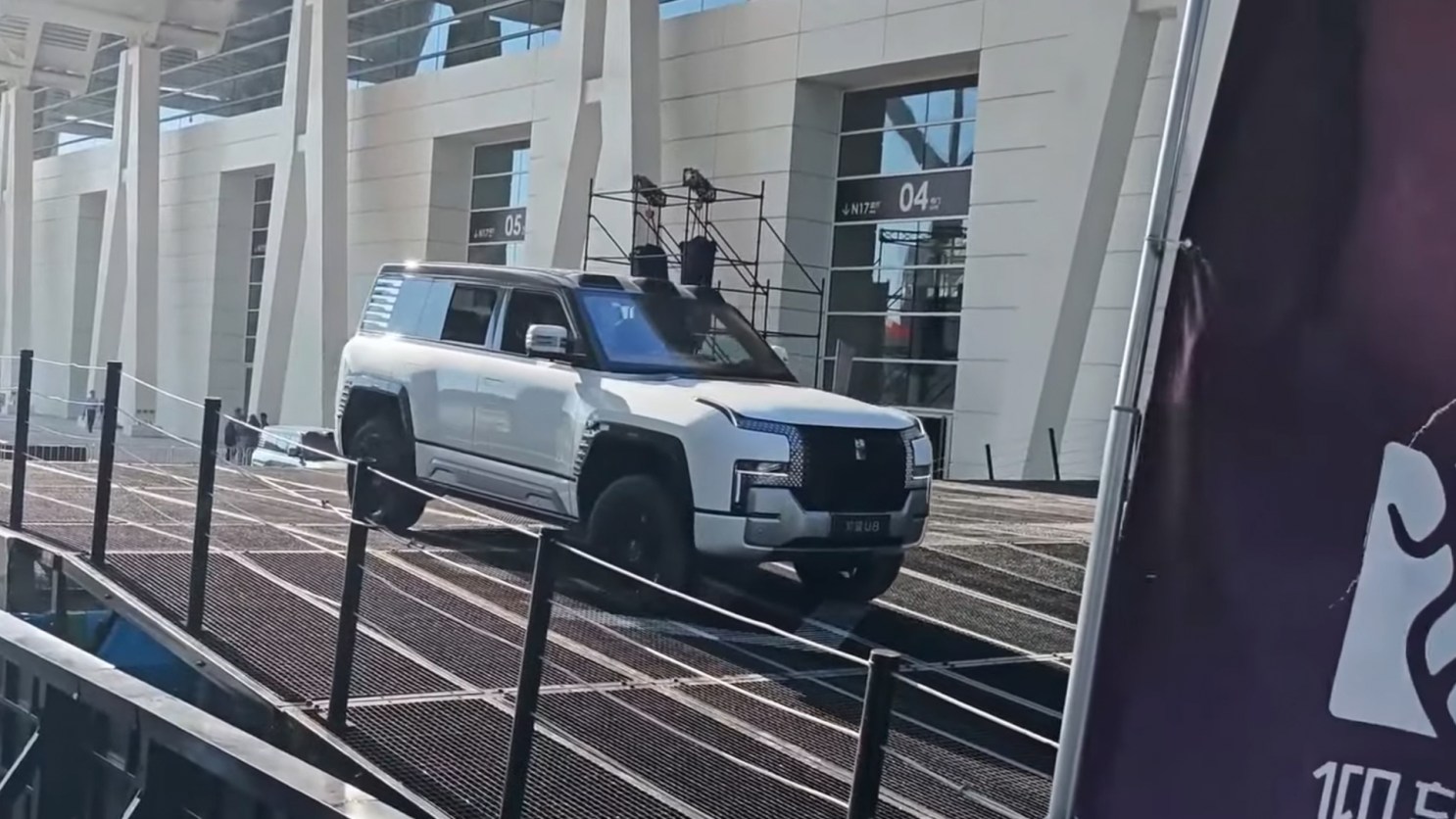 Watch BYD’s Electric SUV Drive in Water, Float, Then Drive Out