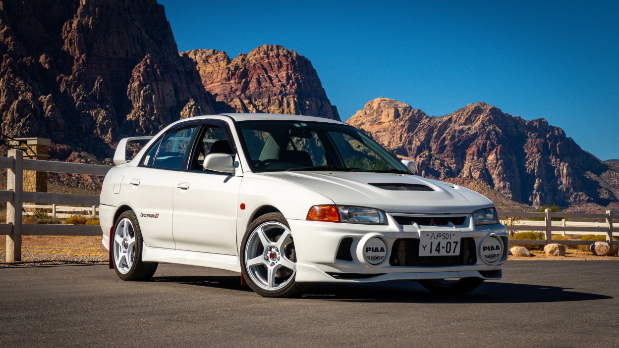 The Mitsubishi Lancer Evolution IV Is a Rowdy Rally Legend Without the ...