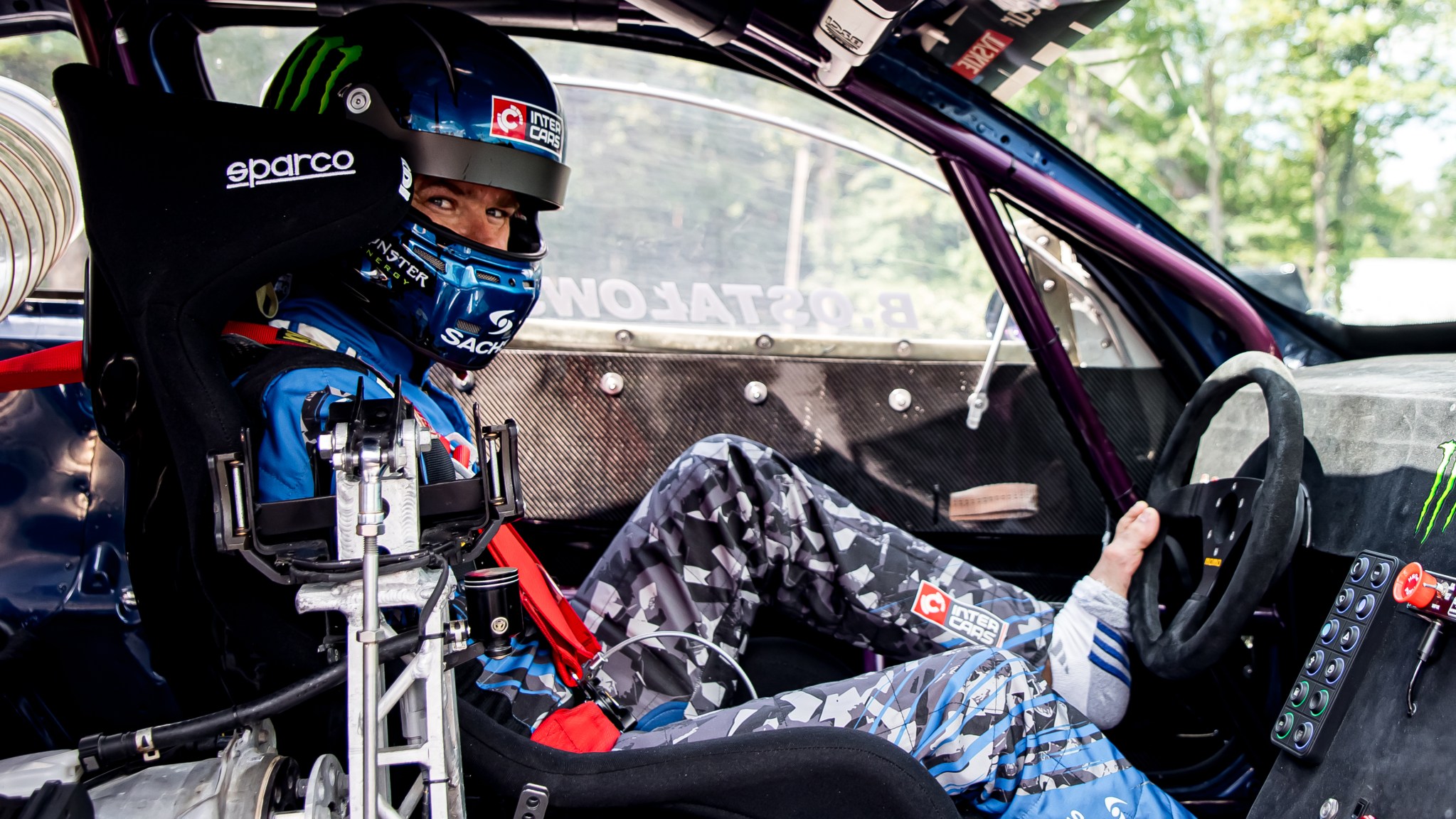 This Drift Racer Has No Arms but Made It to the Podium Driving With His ...
