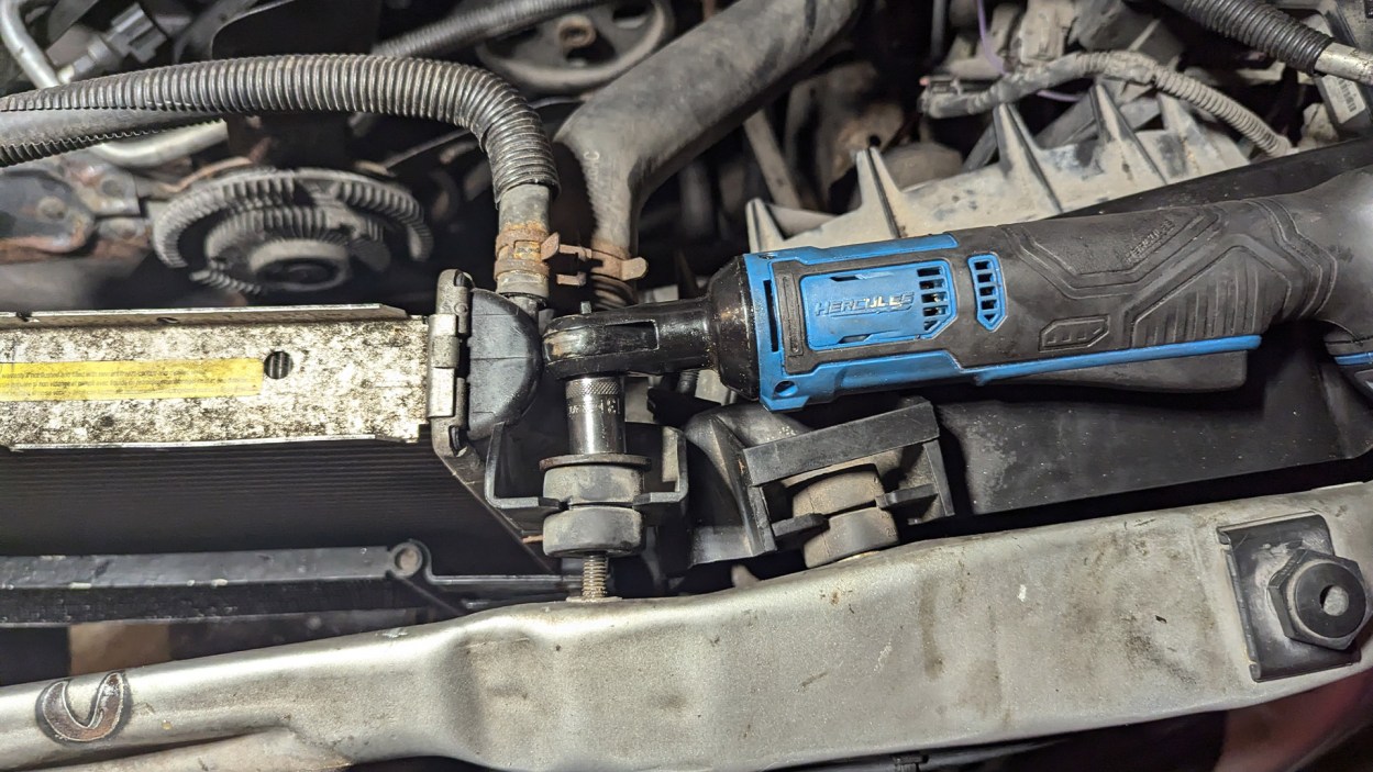 Hercules 12-Volt Cordless Ratchet Hands-On Review