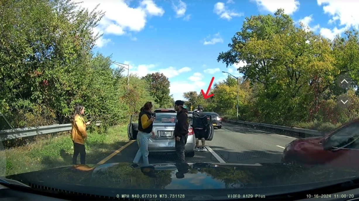 Clown Car of Idiots Tries Insurance Fraud Crash, Thwarted by Dash Cam