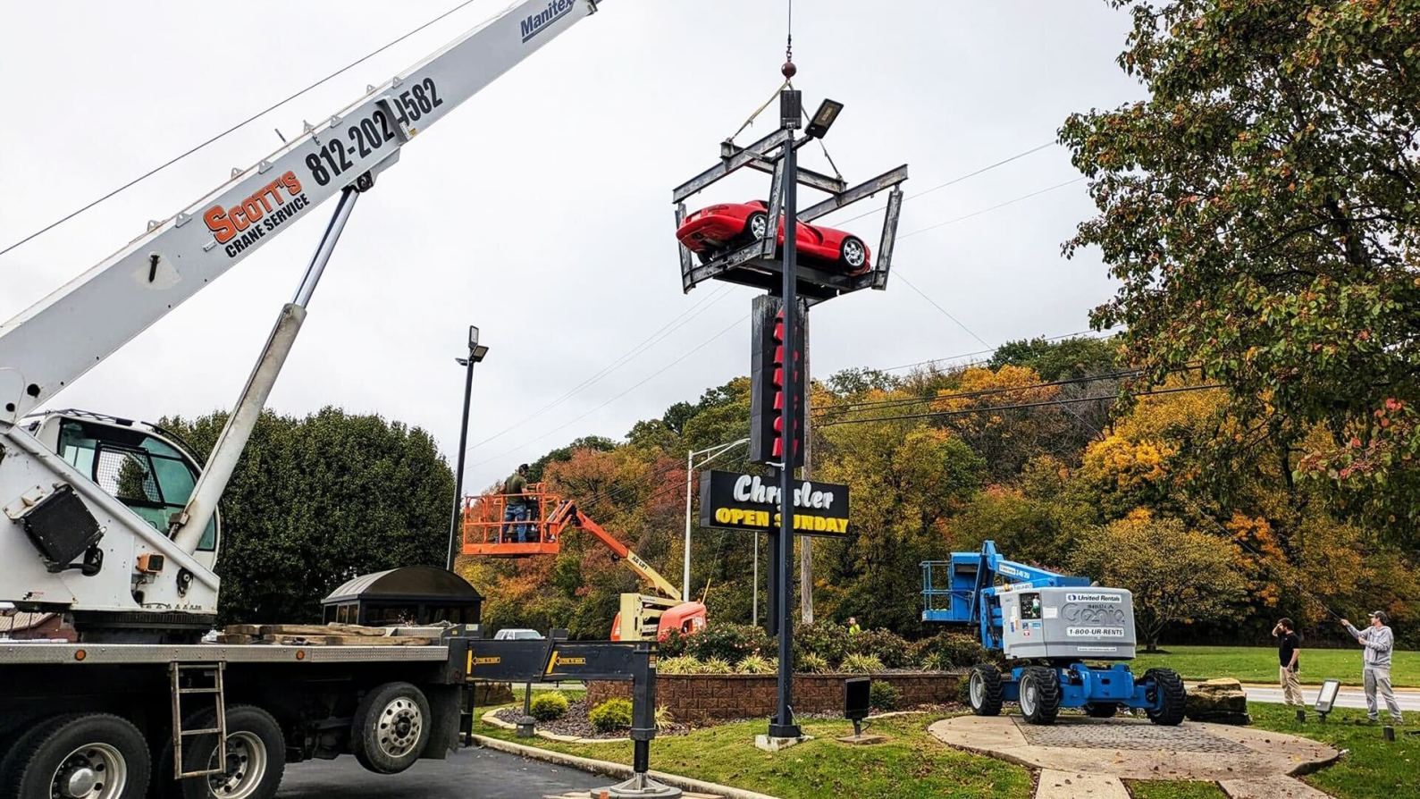 Real Dodge Viper Mounted on Dealership's Sign for 28 Years Has Been ...