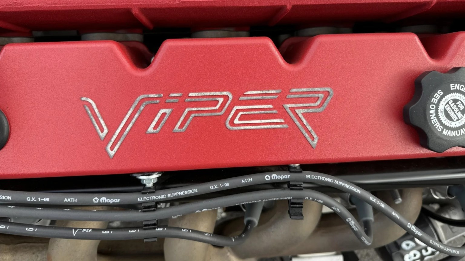 You Must Save This Brand New 1996 Dodge Viper V10 Crate Engine From the ...