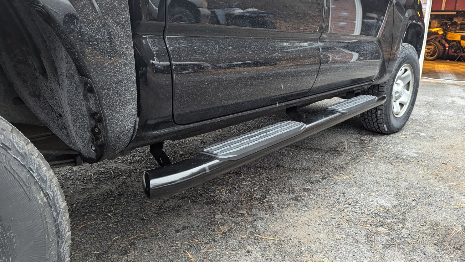 RealTruck Ionic 5-Inch Curved Nerf Bars Review