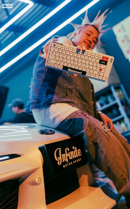 Liberty Walk’s Ferrari F40-Inspired Mechanical Keyboard Is Peak Nerd Gear