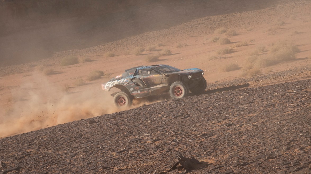Inside the Dakar Rally: Field Notes From the World’s Most Extreme Off ...
