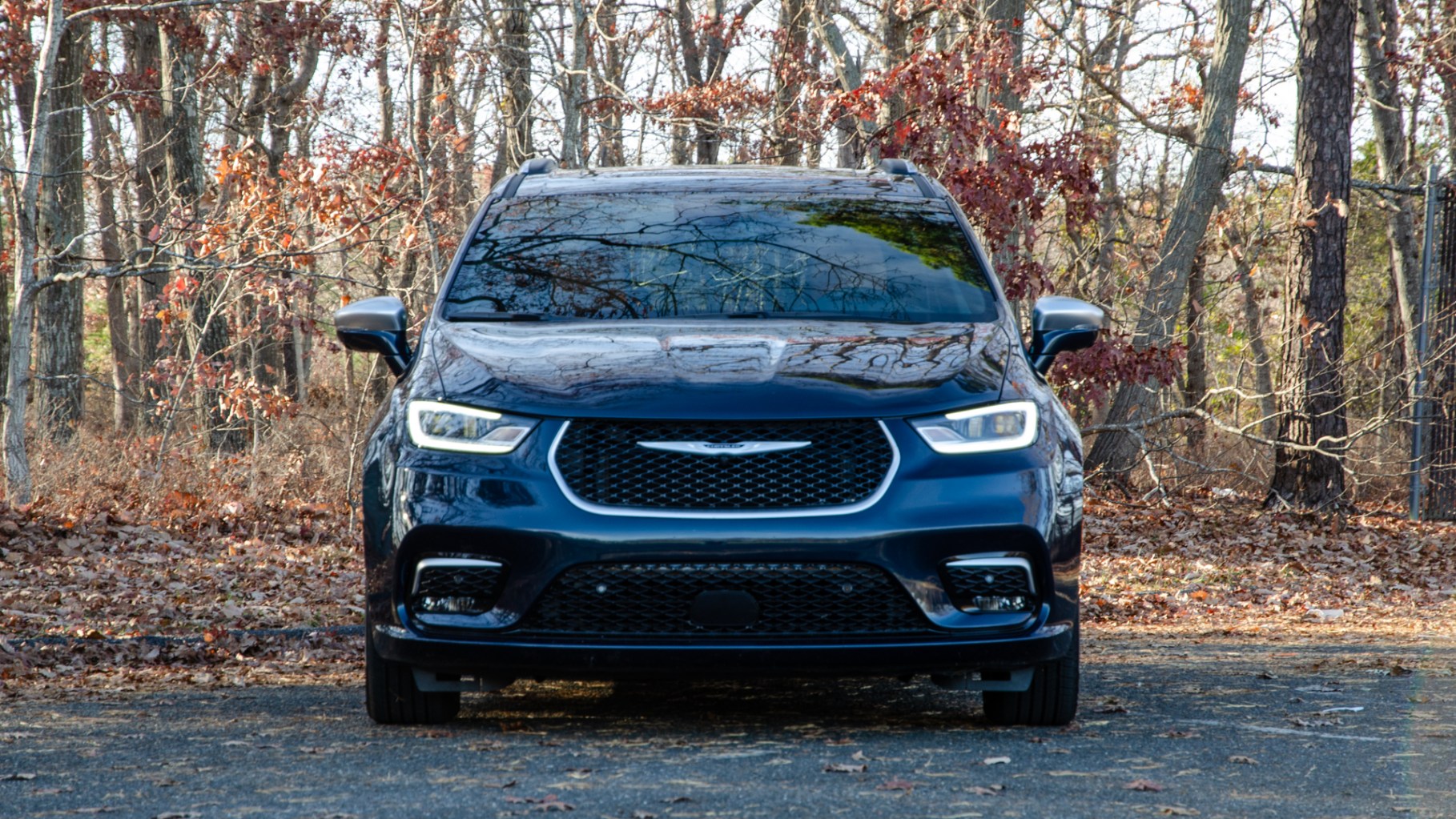 2025 Chrysler Pacifica Review: Extraordinarily OK