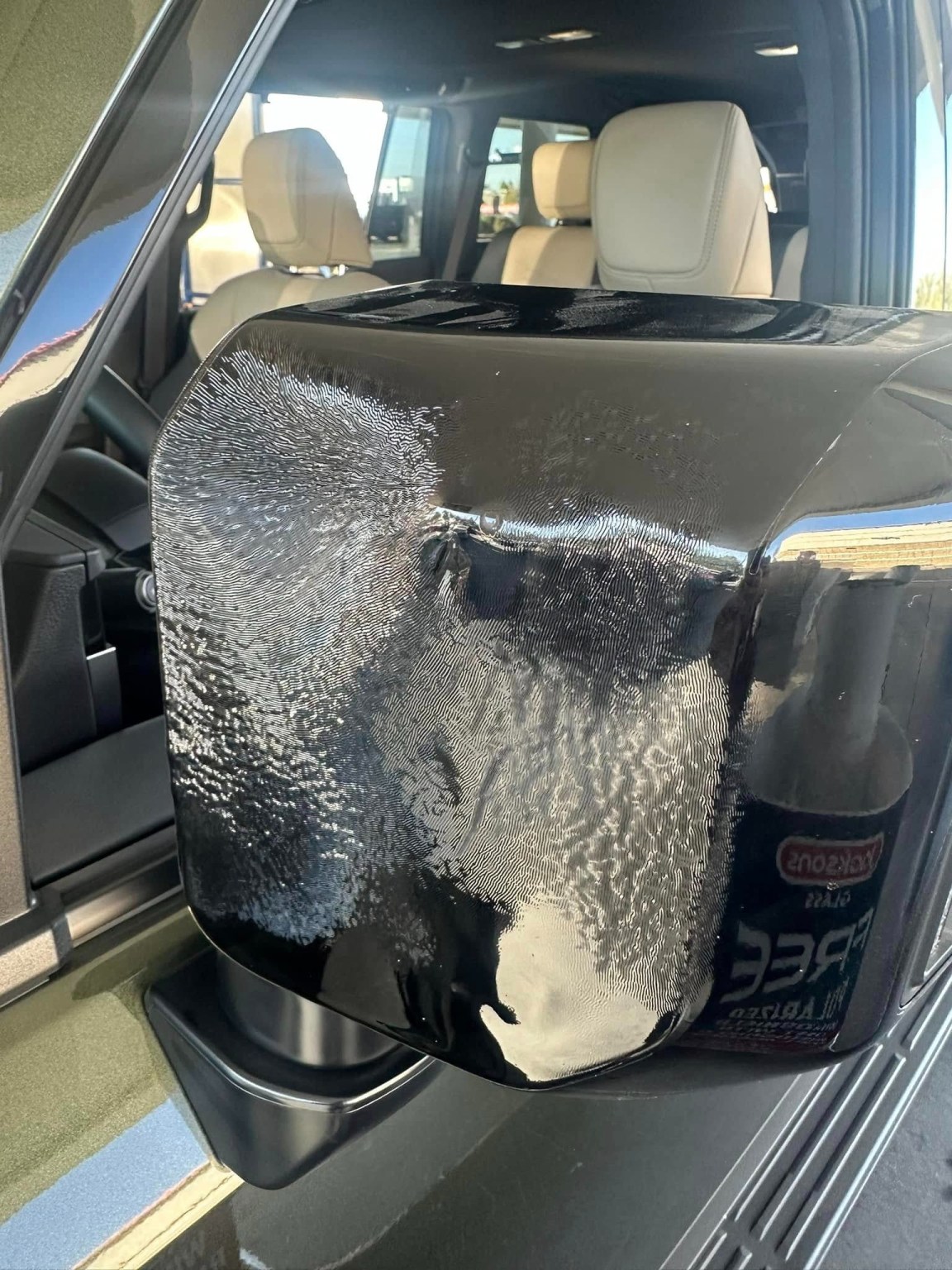 Lexus GX Owners Report Their Shiny New SUVs Are Melting in the Sun