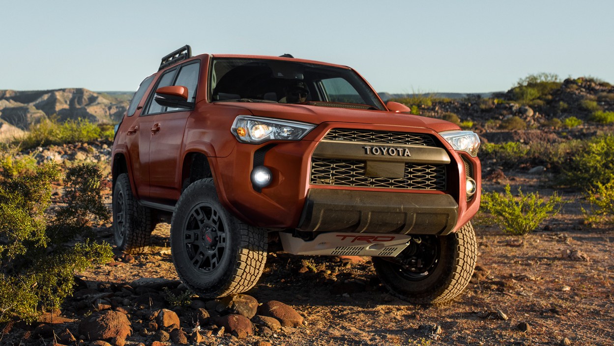 The Ancient Fifth-Gen Toyota 4Runner Sold 92,000 Units in Its Final Year