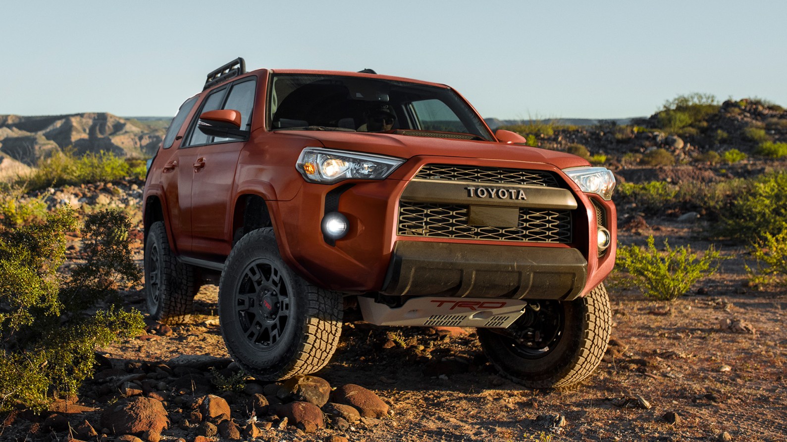 The Ancient Fifth-Gen Toyota 4Runner Sold 92,000 Units in Its Final Year