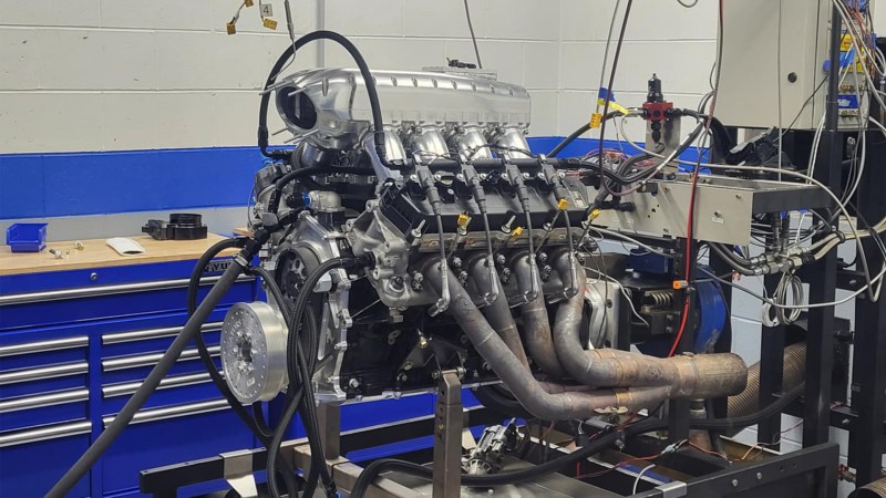 Ford Godzilla V8 Knocks on the Door of 1,000 HP Without Boost or Nitrous