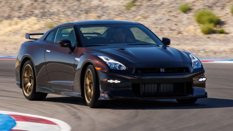 This Guy Seamlessly Fitted a Nissan GT-R Front End to a Stagea Wagon ...