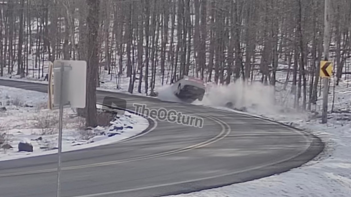 Watch This Overboosted Triple-Turbo Cummins Diesel Engine Explode on ...