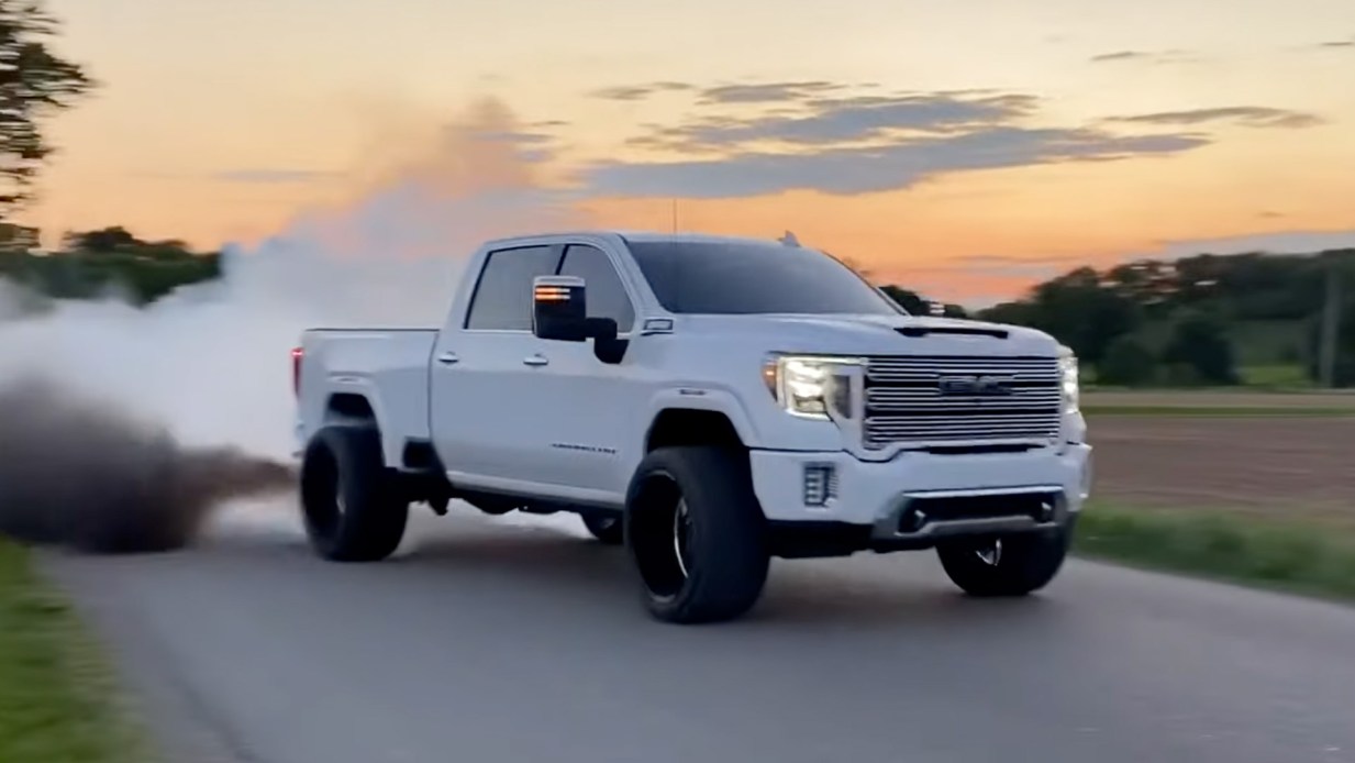 The Ram 700 Is a Cool Mexican-Market Compact Pickup That's Smaller Than ...