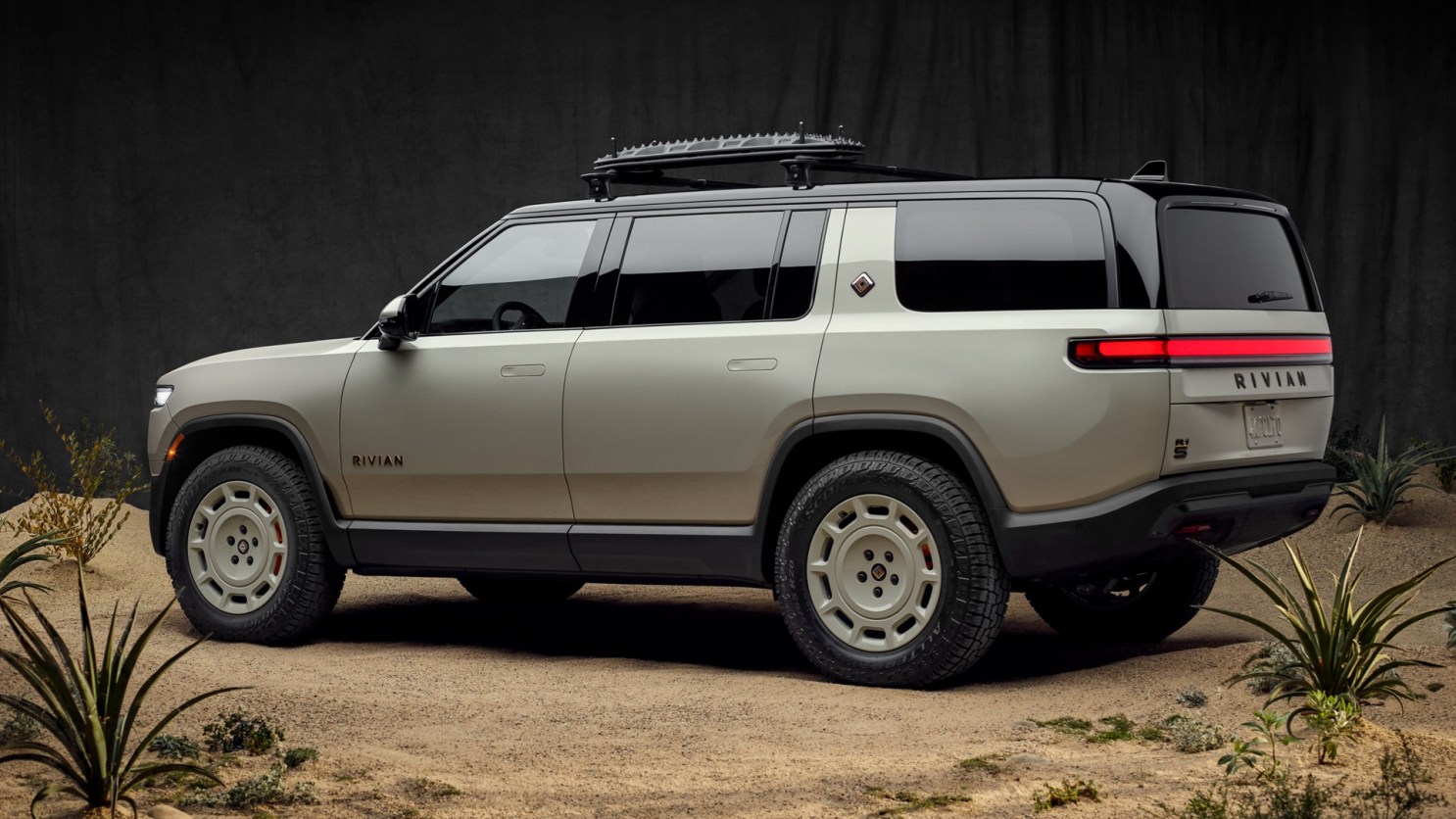 The Best Part of Rivian's R1 California Dune Limited Edition Is the Wheels