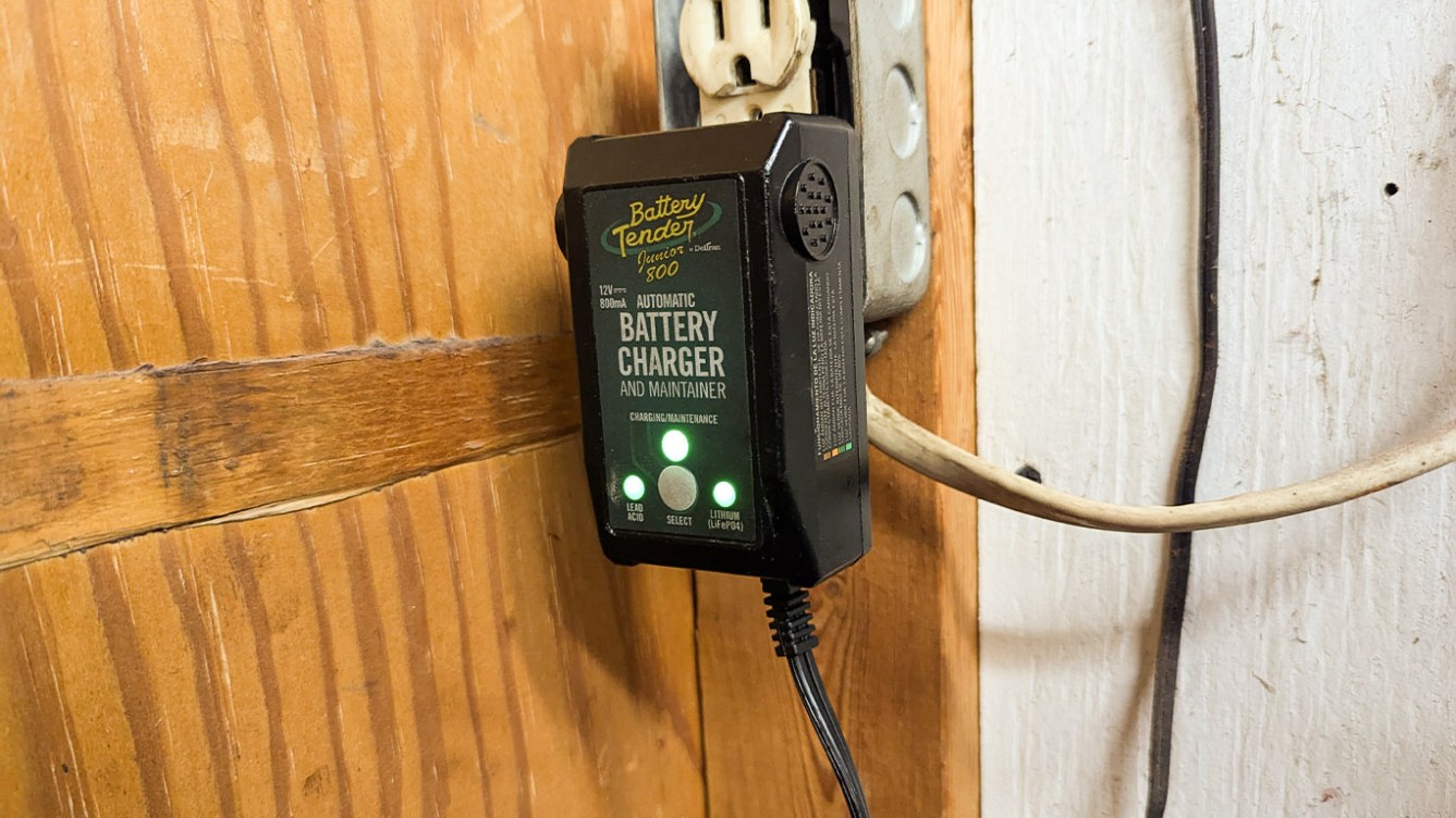 Battery Tender Junior Is the Best Battery Maintainer for the Money