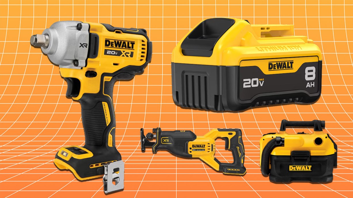 Lowe's Has President's Day Deals on DeWalt That You Can't Miss