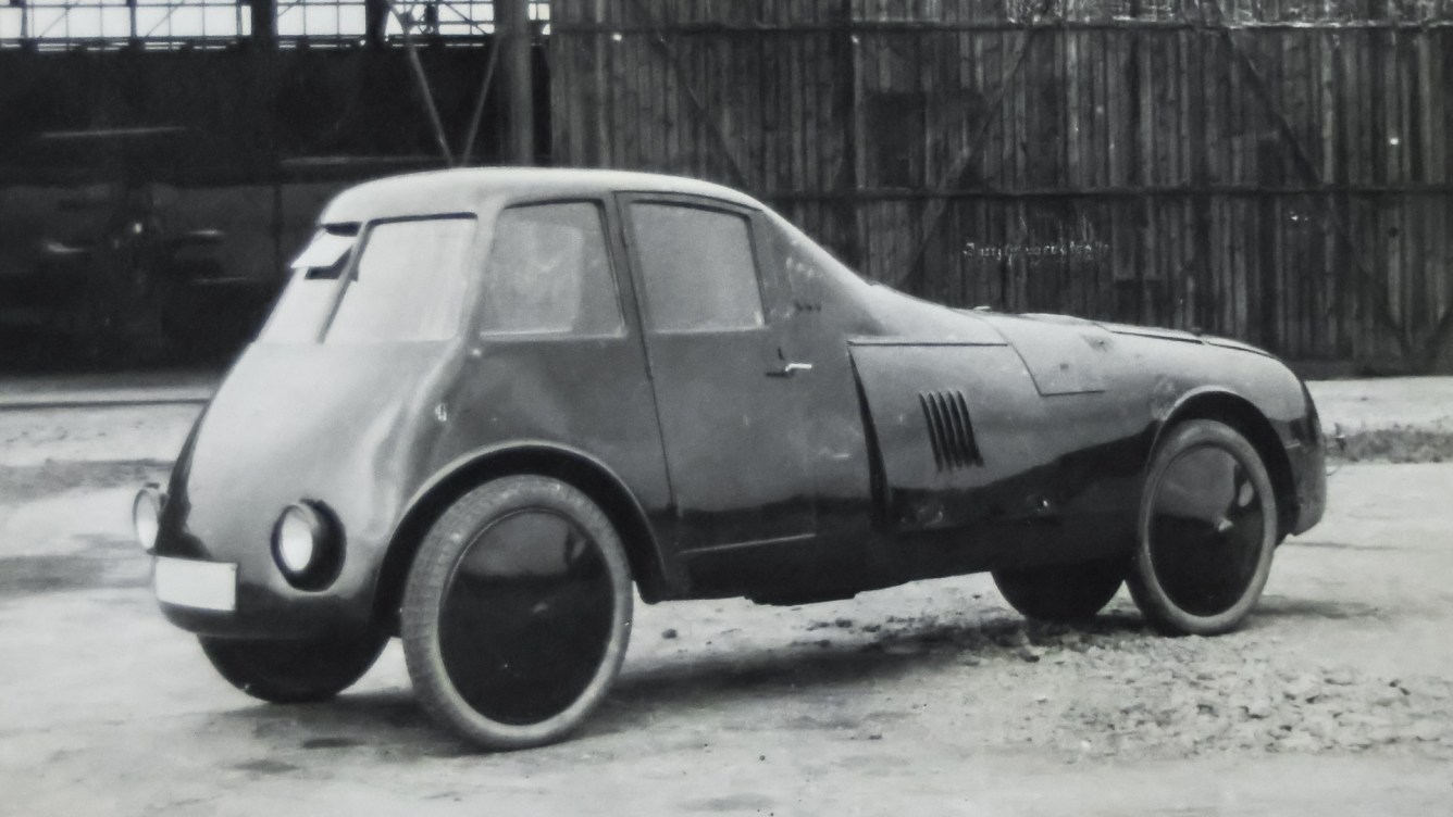 This 103-Year-Old Romanian Clown-Shoe Car Pioneered Automotive Aero as ...