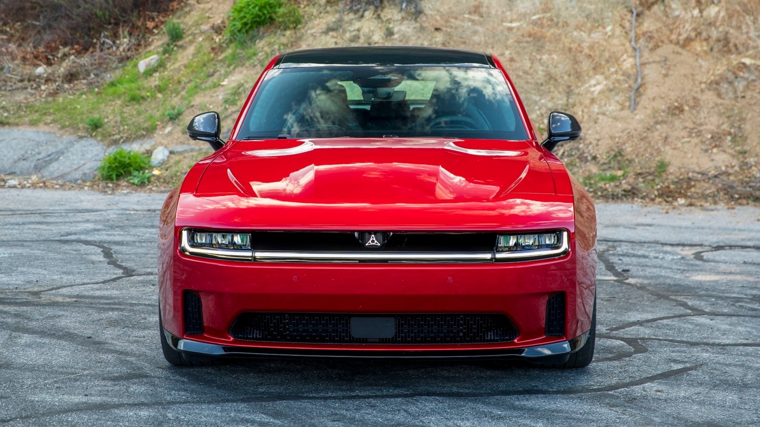 V8 Dodge Charger Coming Back in 2026 After Cold EV Reception: Report