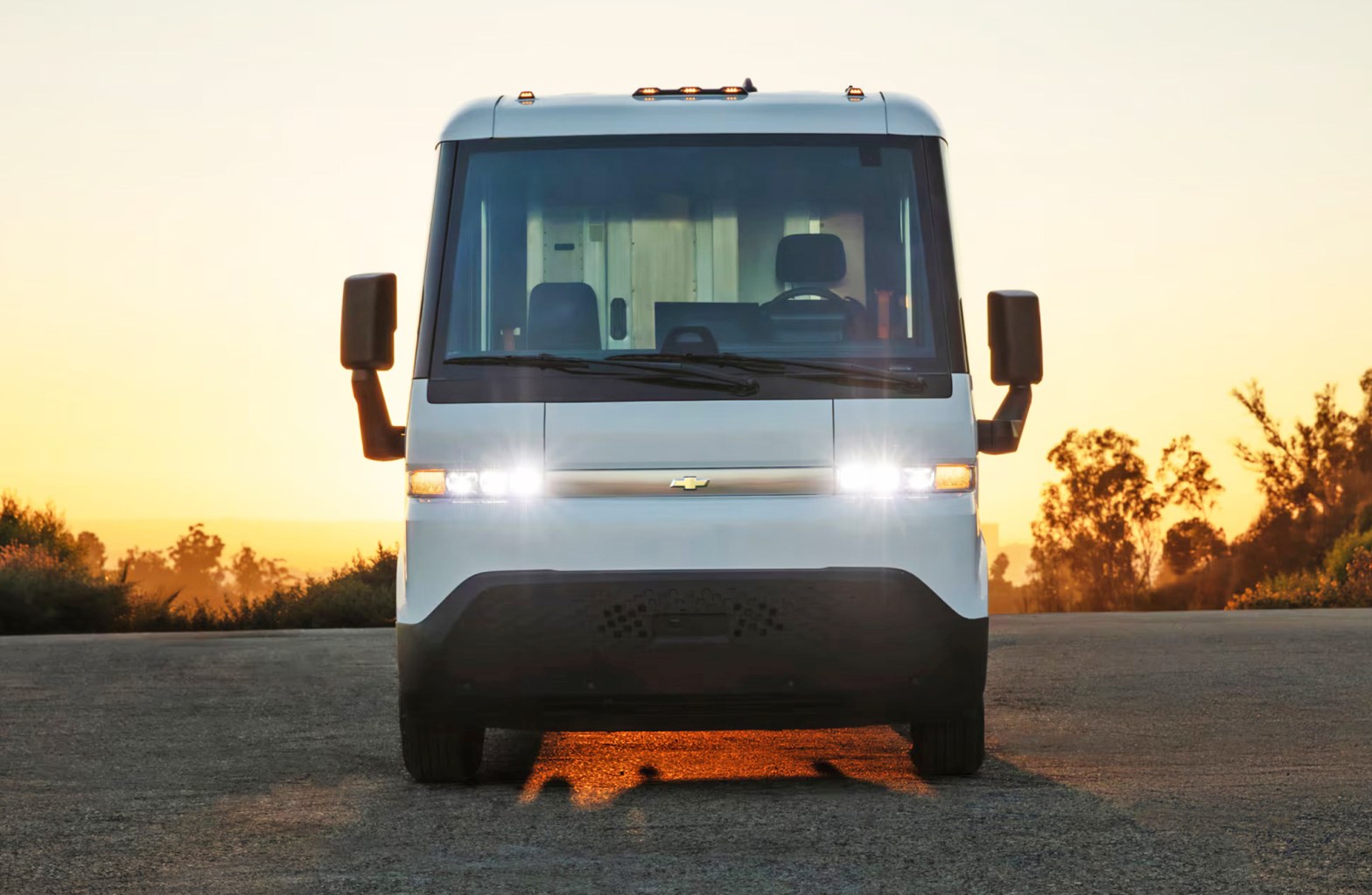 Chevy's Giant Electric Vans Are Getting Giant $30K+ Discounts