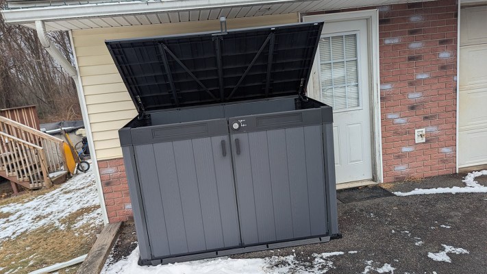 Review: Keter Cortina Mega Shed, A Quick Storage Solution