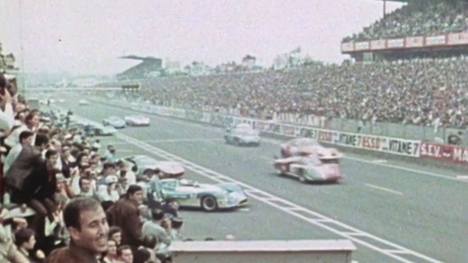 This Free-to-Watch ’60s Le Mans Highlights Show Is Worth Having on in ...