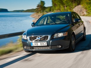The Volvo ES90 'Sedan' Shows Volvo Is Entering Its SUV Design Era