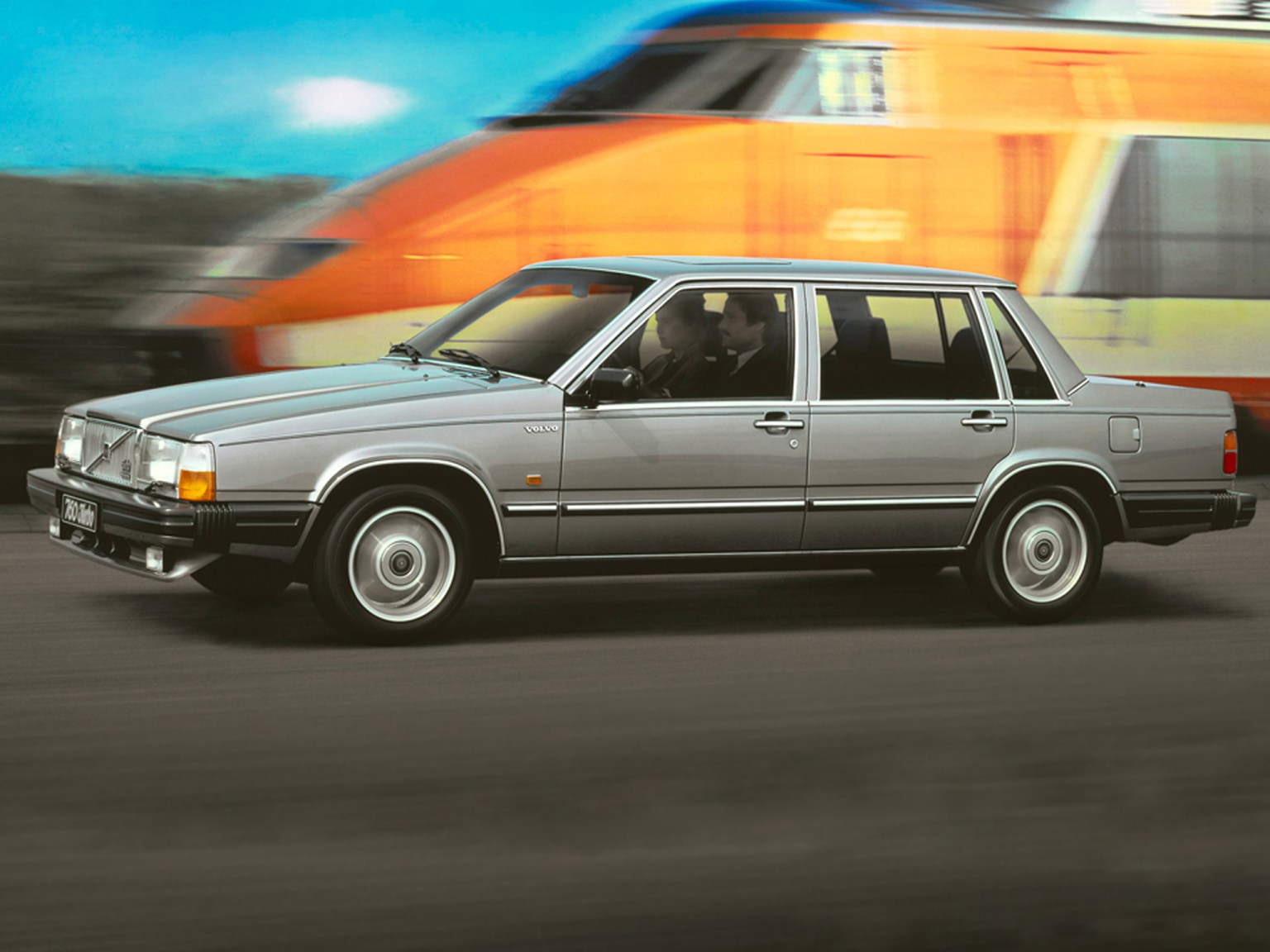 The Volvo ES90 'Sedan' Shows Volvo Is Entering Its SUV Design Era