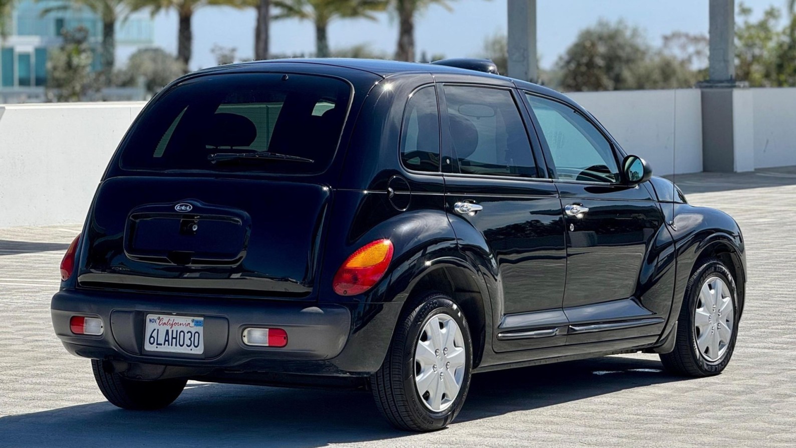 This Weird PT Cruiser Body Kit Was Officially Endorsed by the London ...